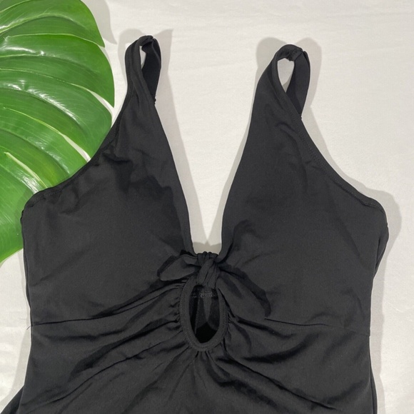 Robin Piccone | Swim | New Robin Piccone 4 Ava Underwire Onepiece ...